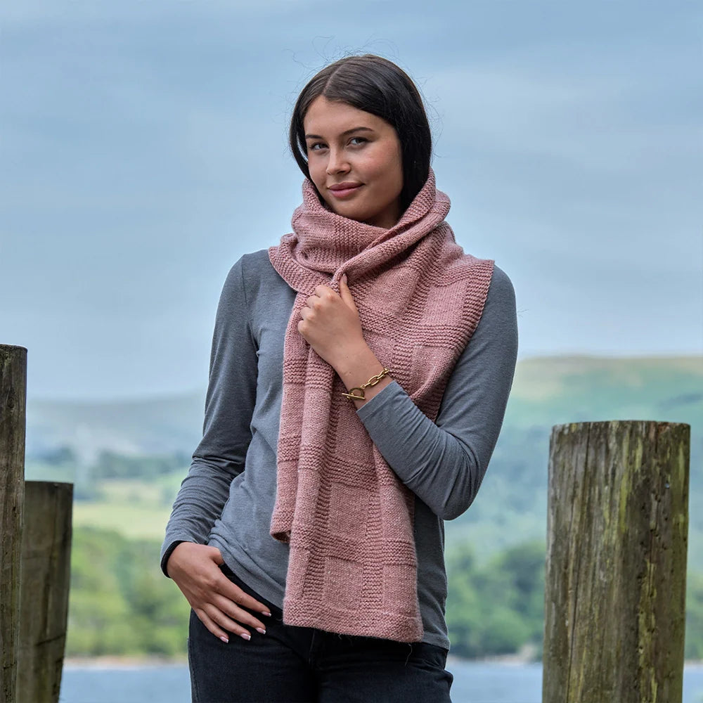 Gridland Scarf Sample (&Make DK) – The Fibre Co.