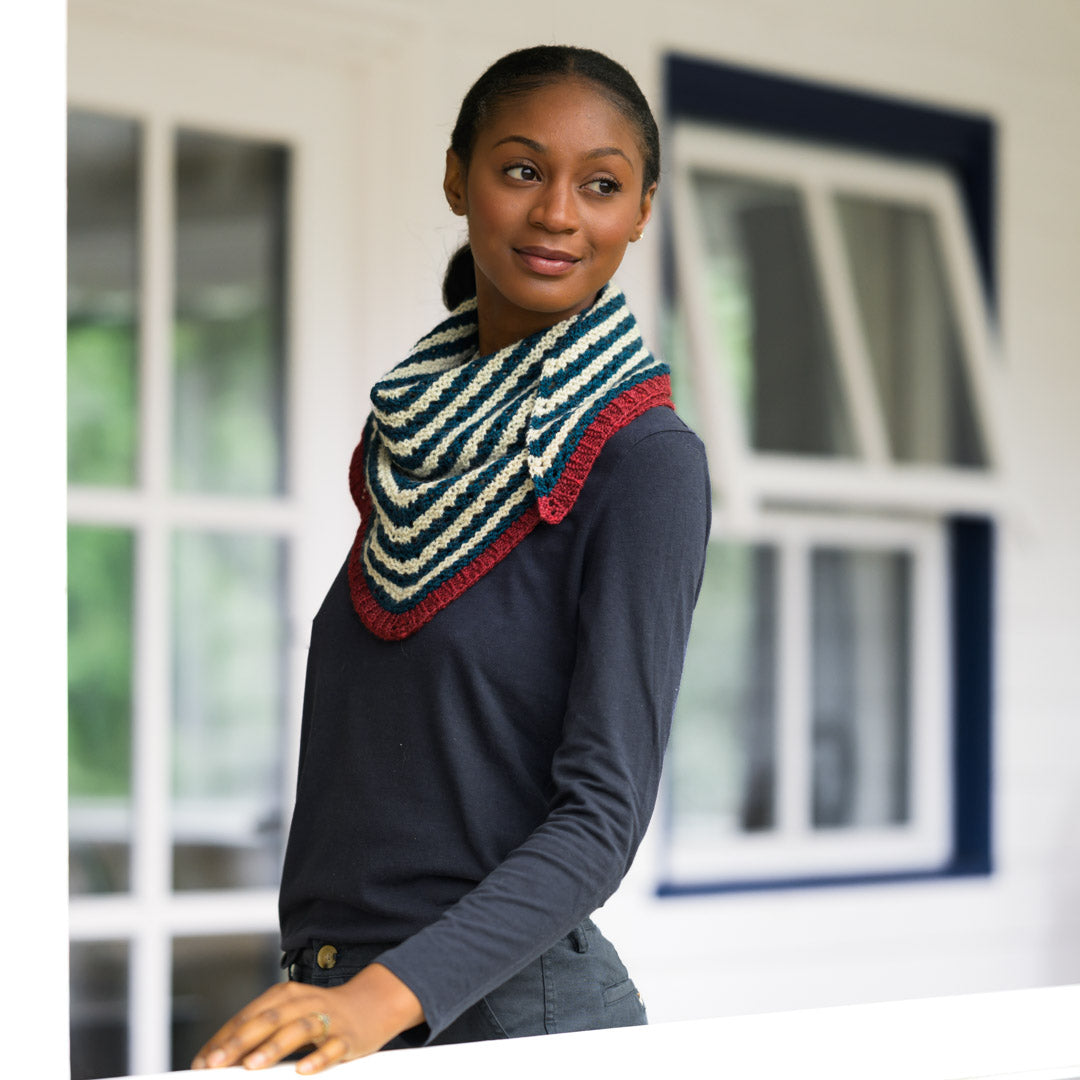 Style-It Eyelet Shawl Sample (Acadia) – The Fibre Co.